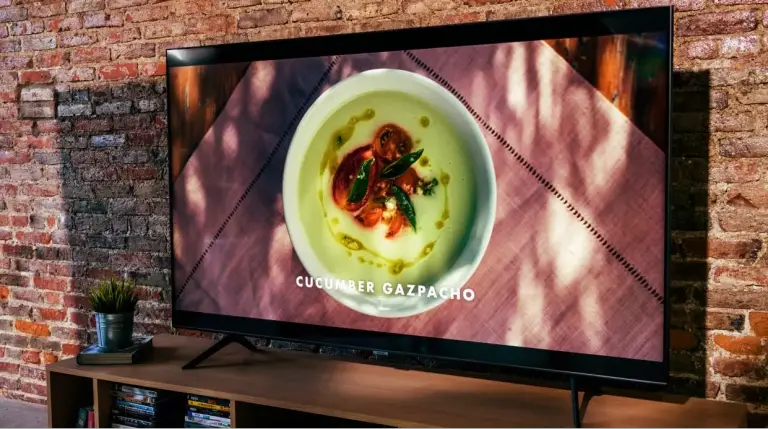 What is QLED (Quantum Dots): How to protect Samsung QLED screen against ...